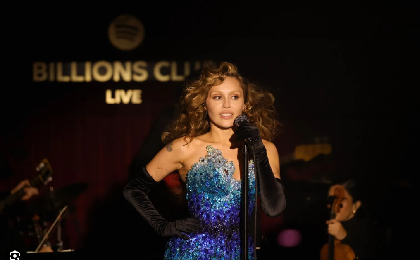 Paris for Spotify’s Billions Club Live - Dubon